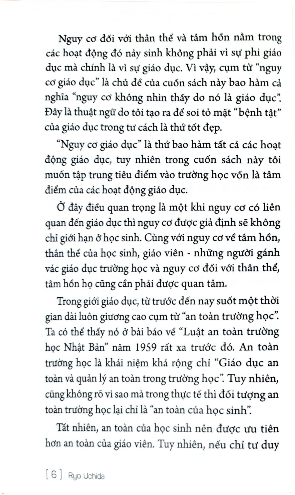 Căn Bệnh Giáo Dục - “Nguy Cơ Giáo Dục” Khiến Cả Giáo Viên Và Học Sinh – Bến Nghé Books