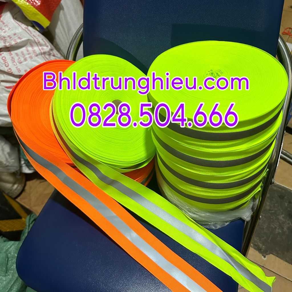 cuon-phan-quang-phan-luong-giao-thong