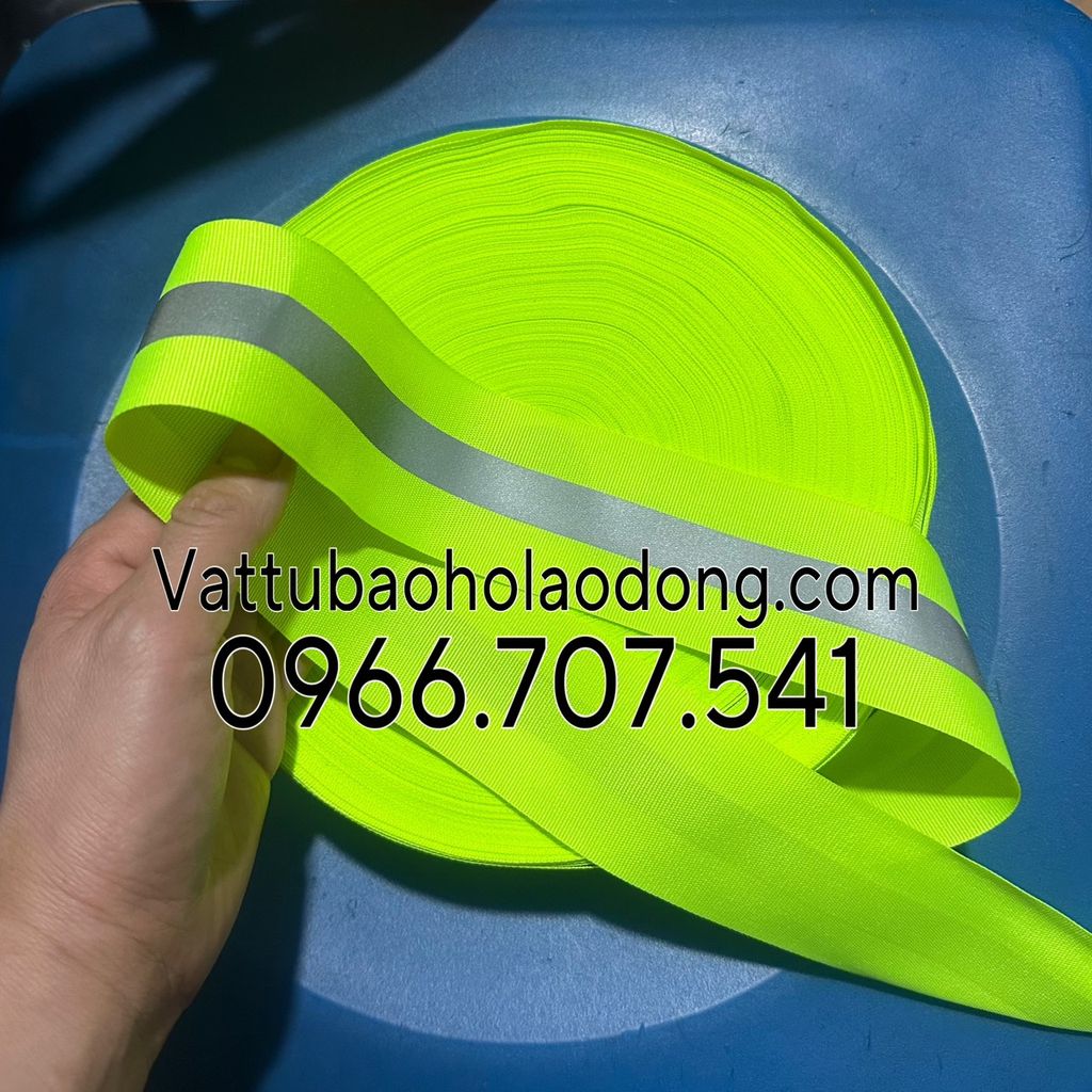 cuon-phan-quang-phan-luong-giao-thong