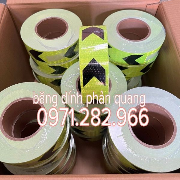 bang-dinh-phan-quang-vang-den