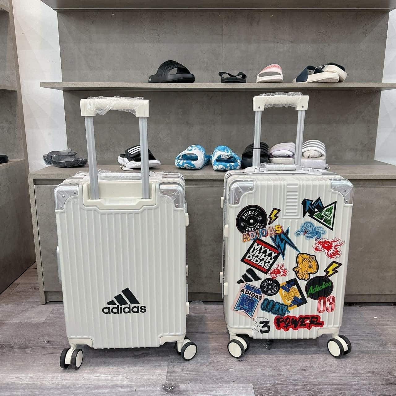 Vali ADIDAS Ticker Màu Trắng 03 Size 22 – Bear Mon Auth