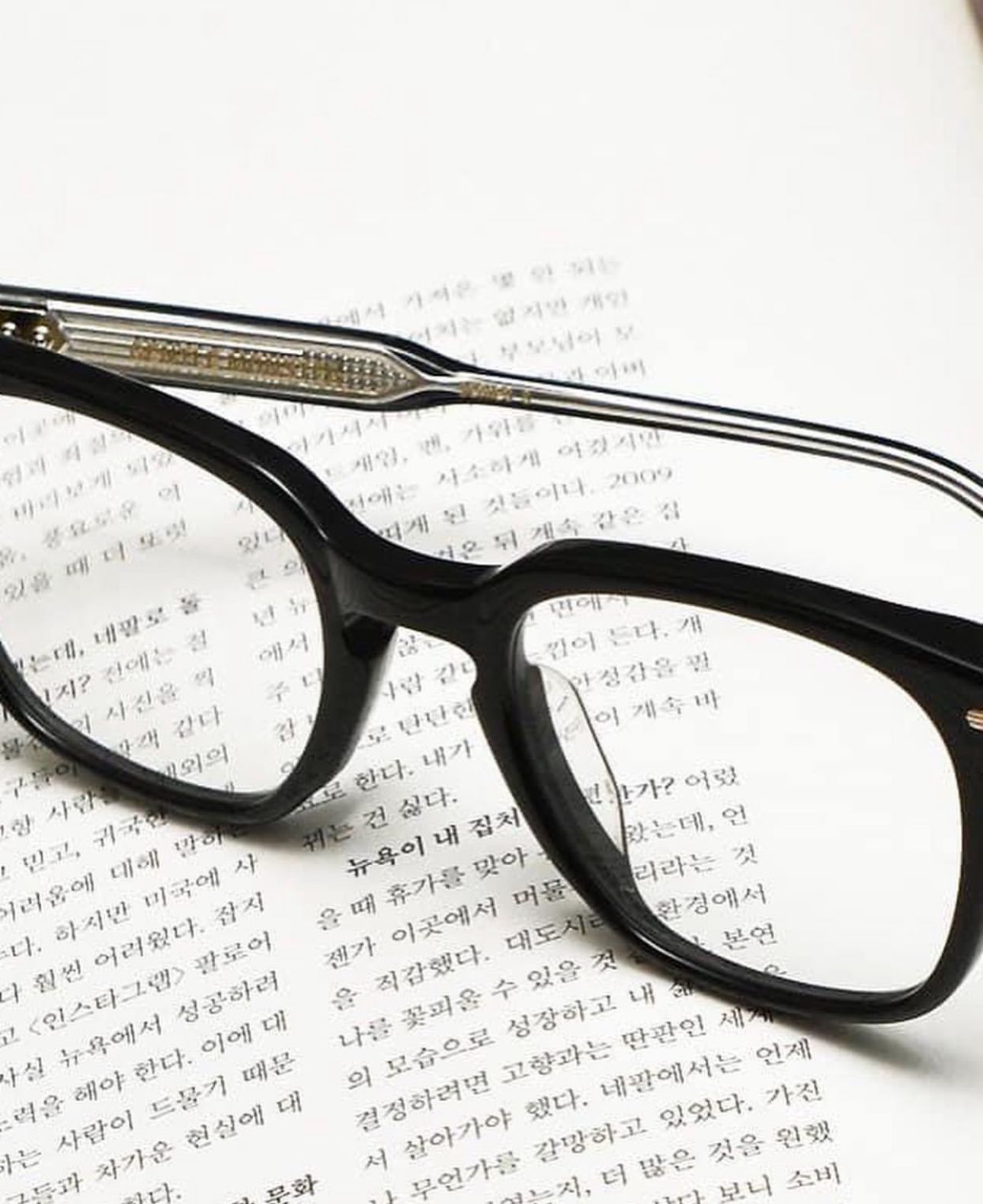 Kính Mắt Cận Gentle Monster Kubo 01 – Bear Mon Auth