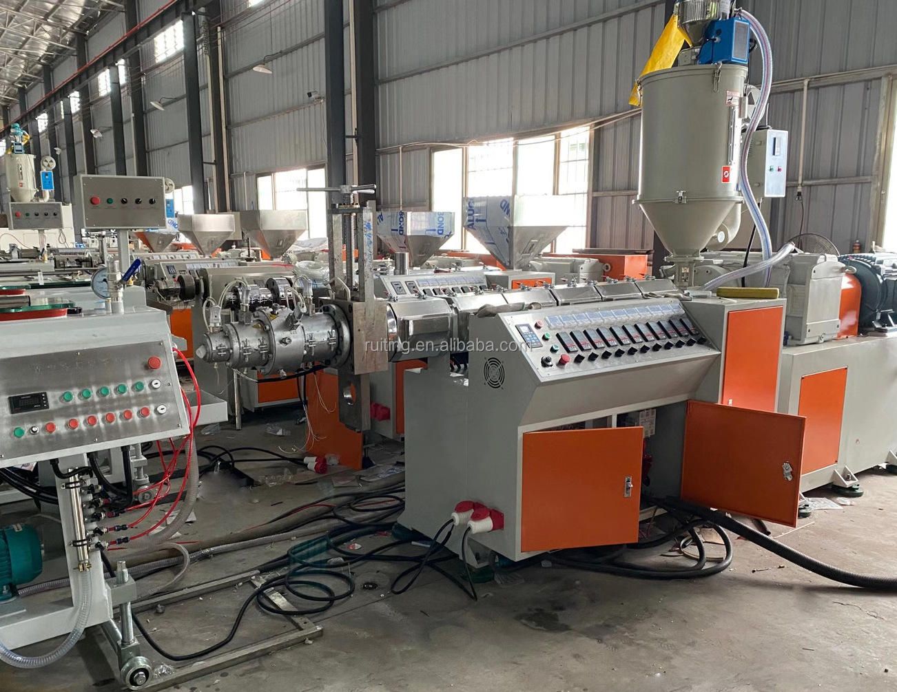 Toàn Bộ Dây Chuyền Sản Xuất Pp Lõi Nhựa Đùn Máy Làm Với Cắt - Buy Plas ...