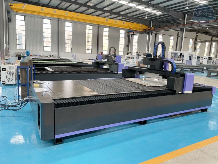 Nhà Sản Xuất Máy Cắt Laser Fiber Cnc 1000w Cho Kim Loại Thép - Buy Fib ...