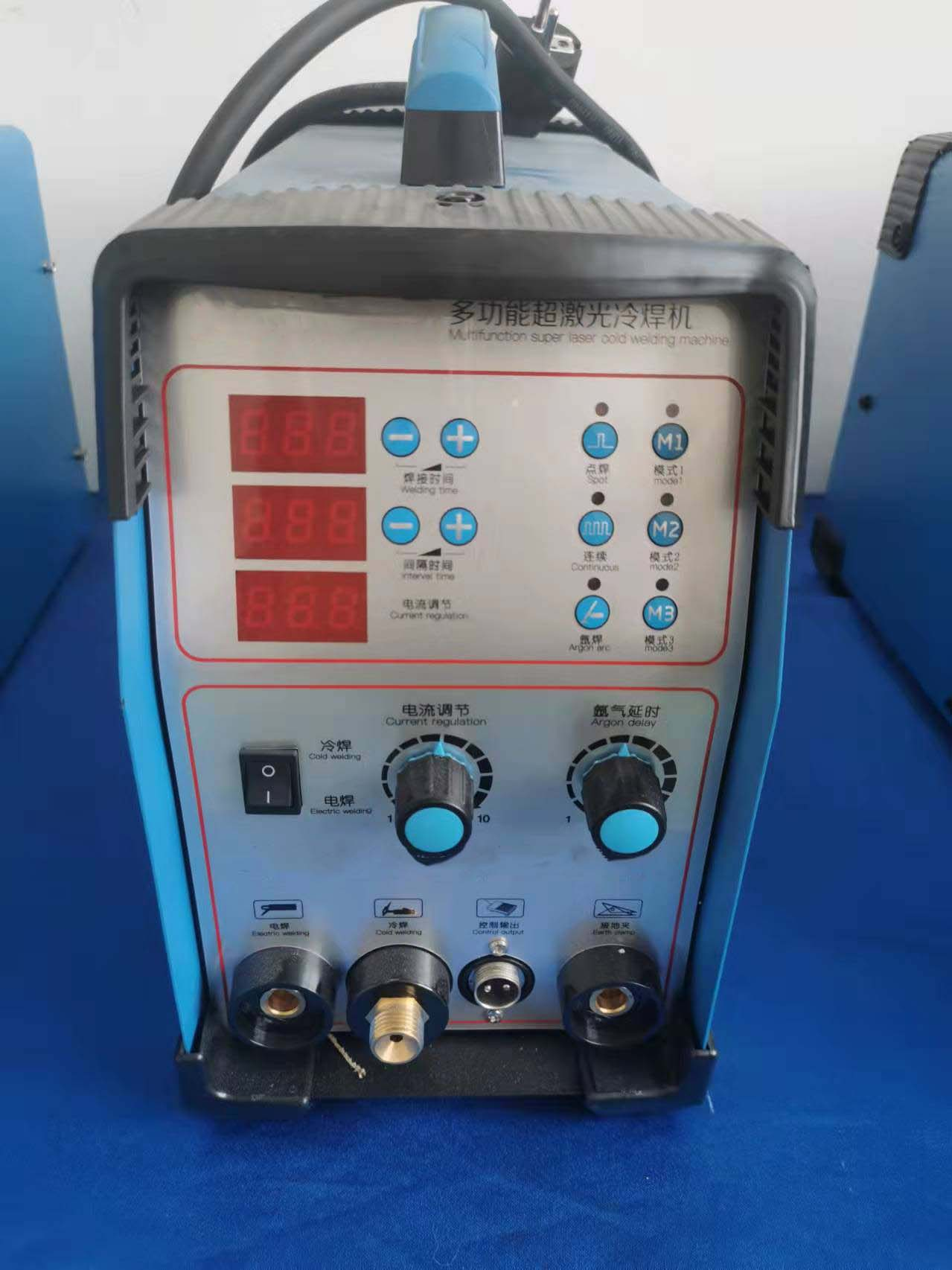 40kw Fillet Hàn Sợi Cầm Tay Tại Chỗ Laser Thợ Hàn/máy Hàn Laser Cầm Tay ...