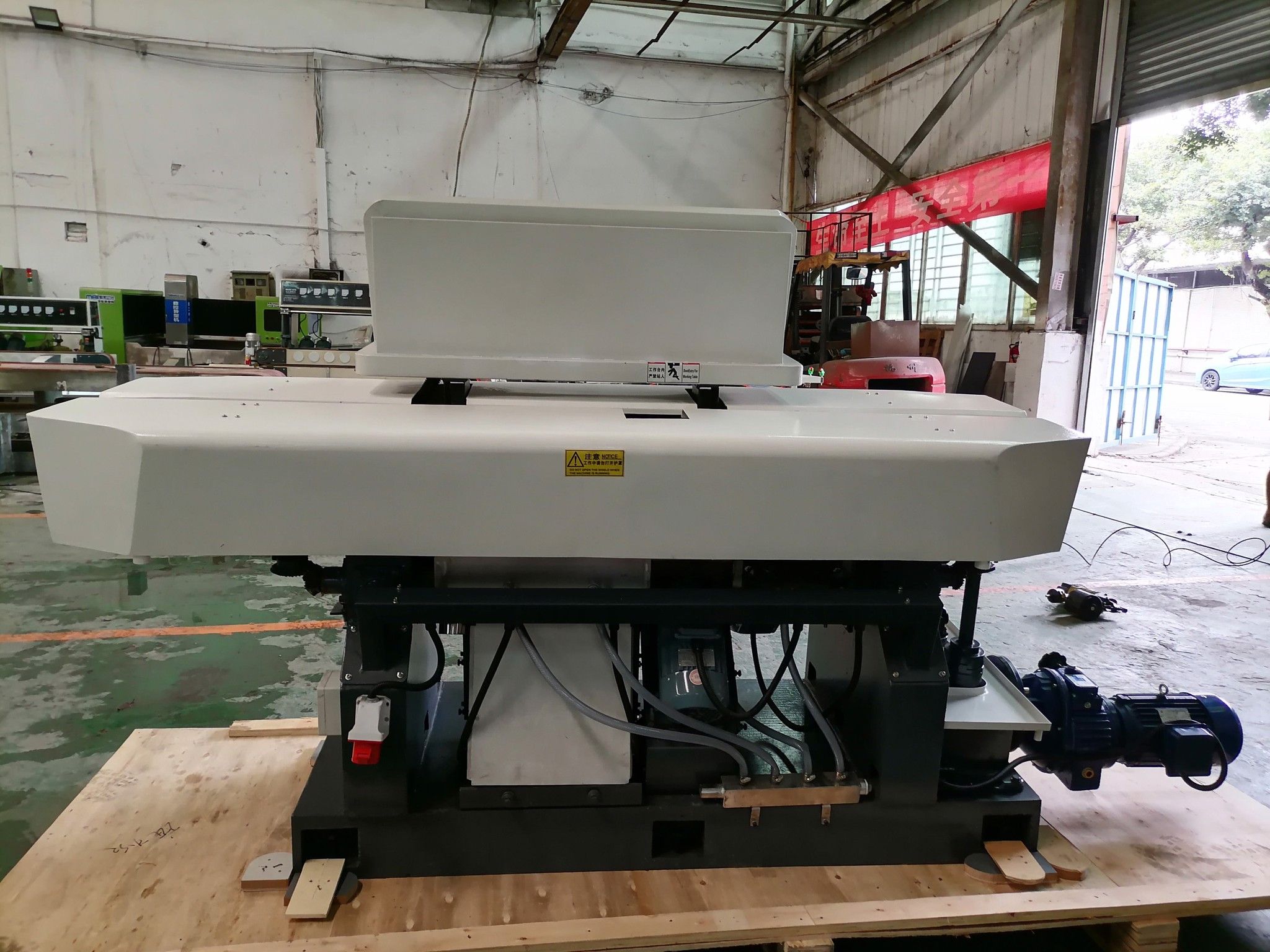 Máy Mài Viền Kính 4 Bánh Thẳng Dễ Vận Hành - Buy Simple Glass Edging ...