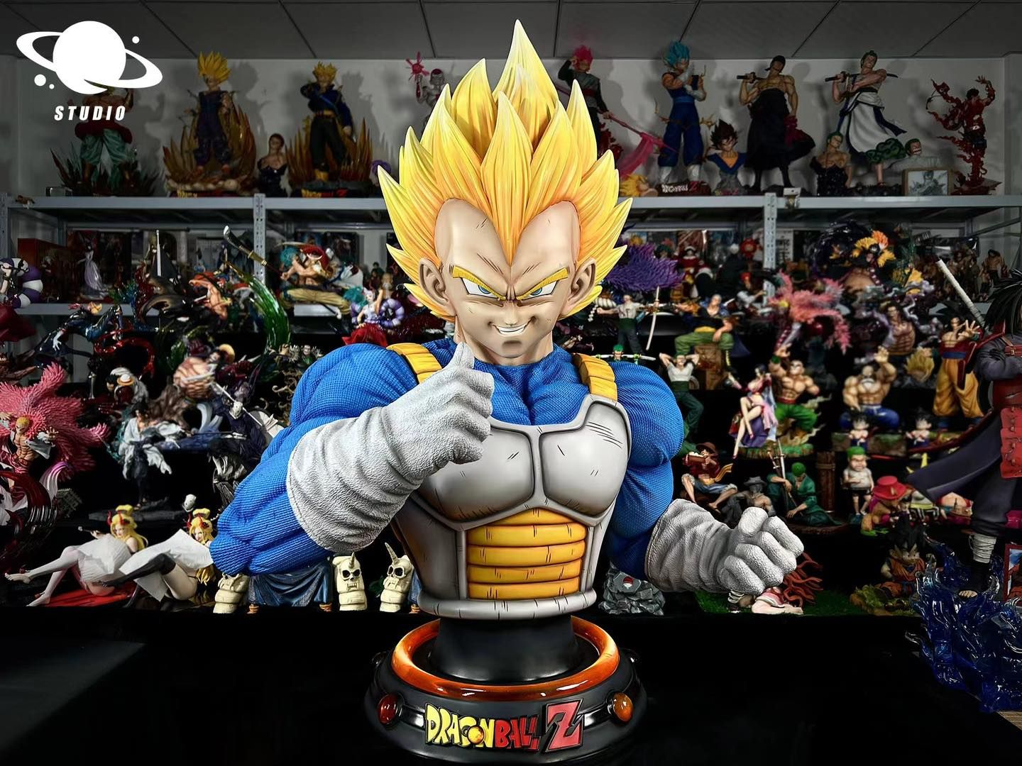 Star Studio - Vegeta SSJ Bust – Flash Resin Shop
