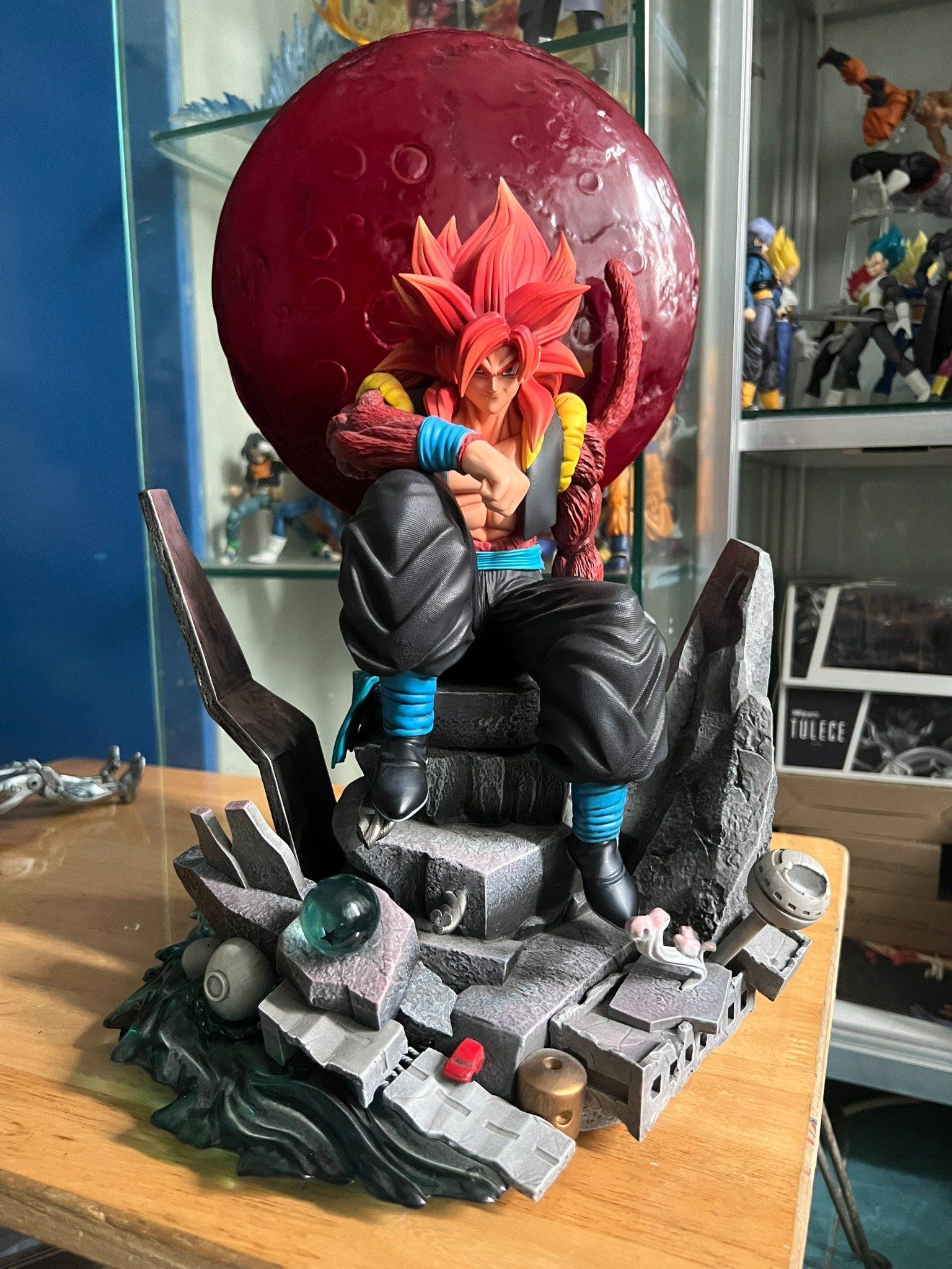 RS Studio - Gogeta SSJ4 – Flash Resin Shop