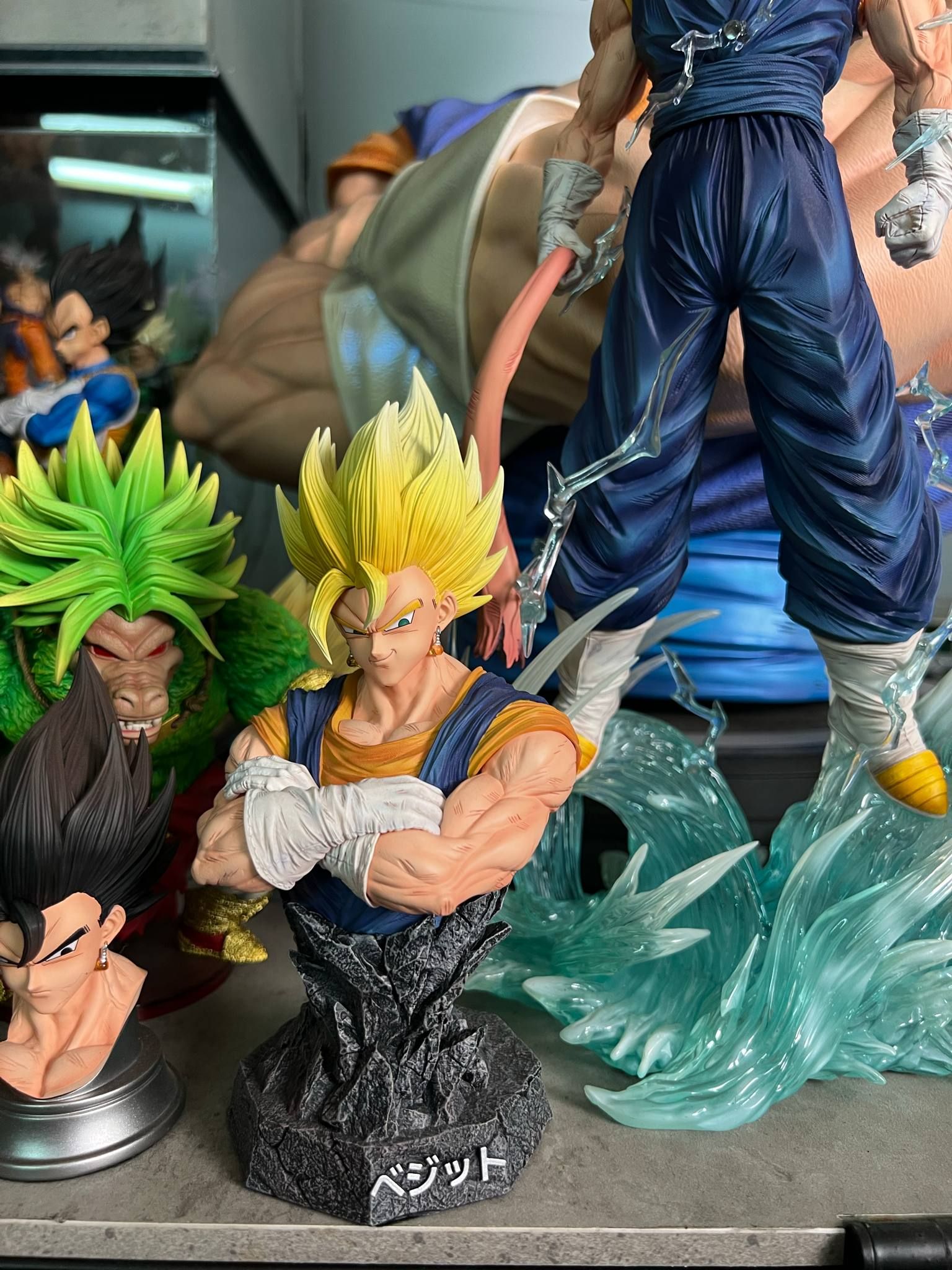 Hero Belief Studio - Vegito – Flash Resin Shop