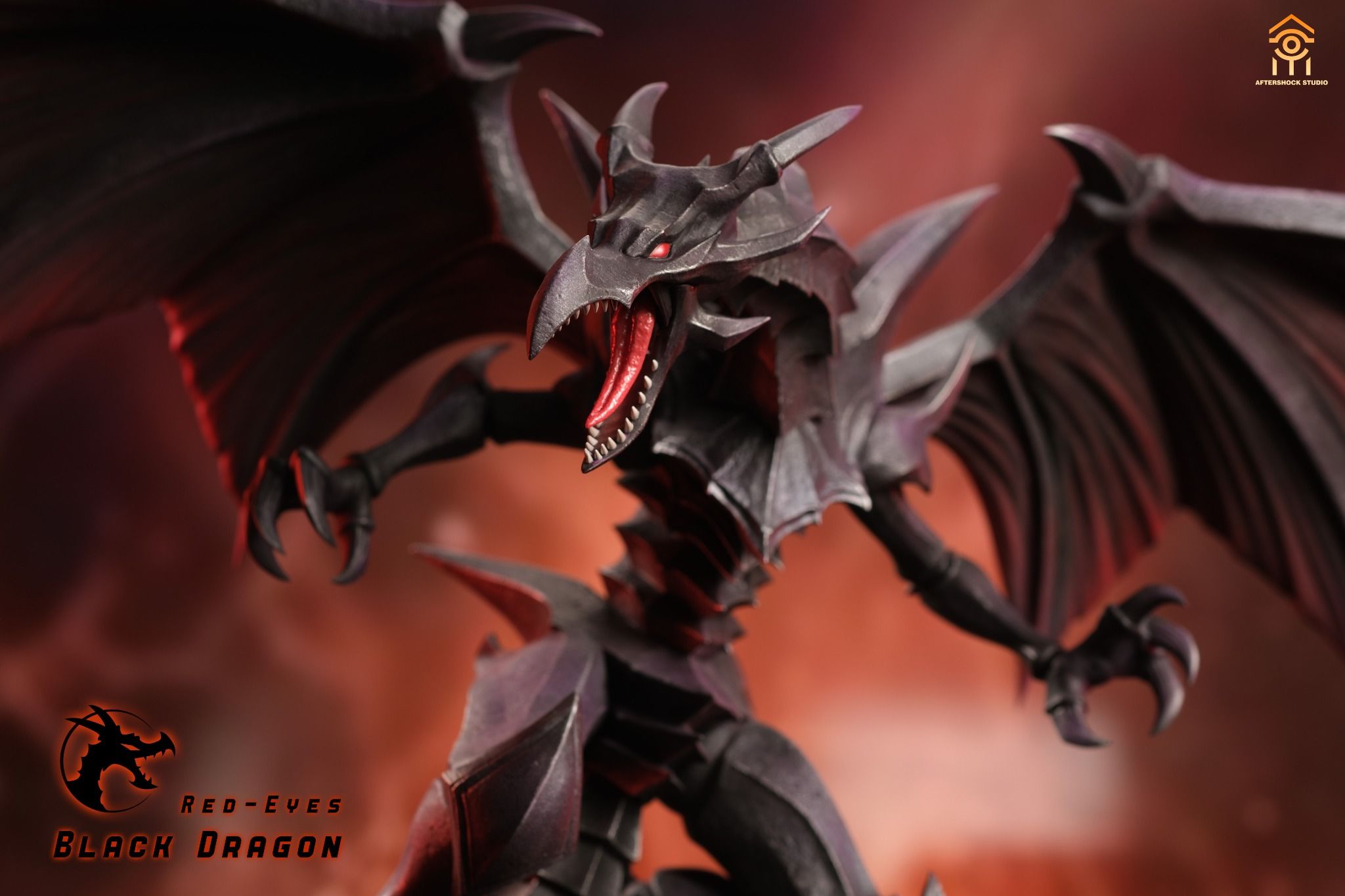 After Shock Studio - Blue Eyes White Dragon & Red Eyes Black Dragon ...