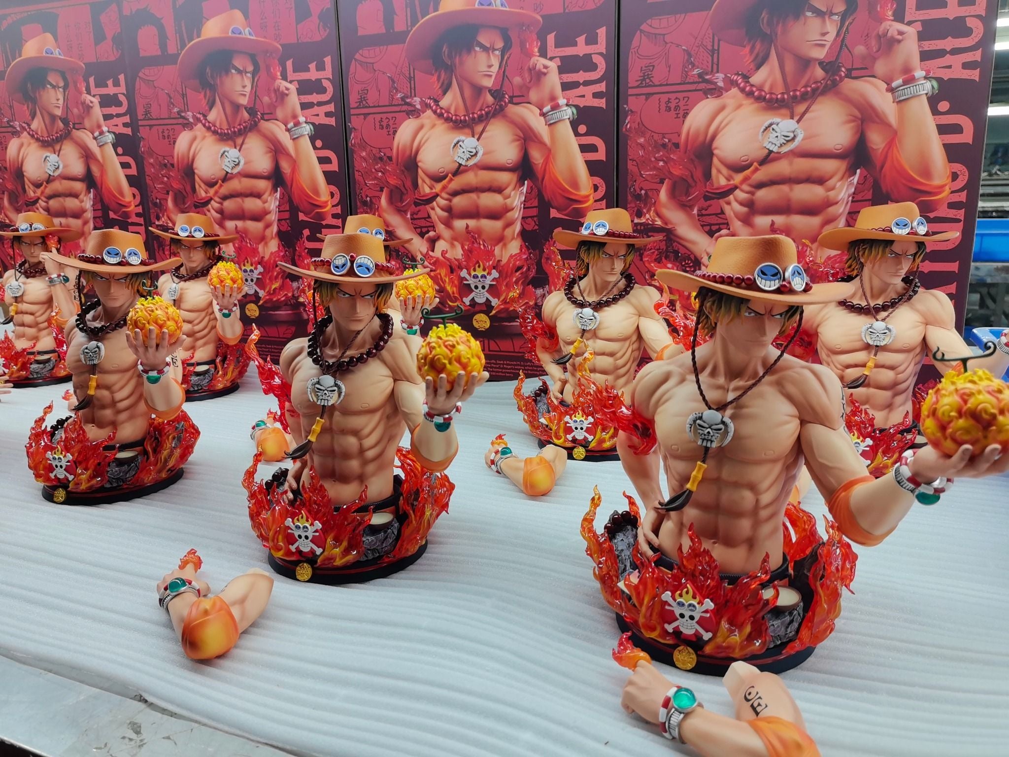 UNO Studio - Ace Bust – Flash Resin Shop