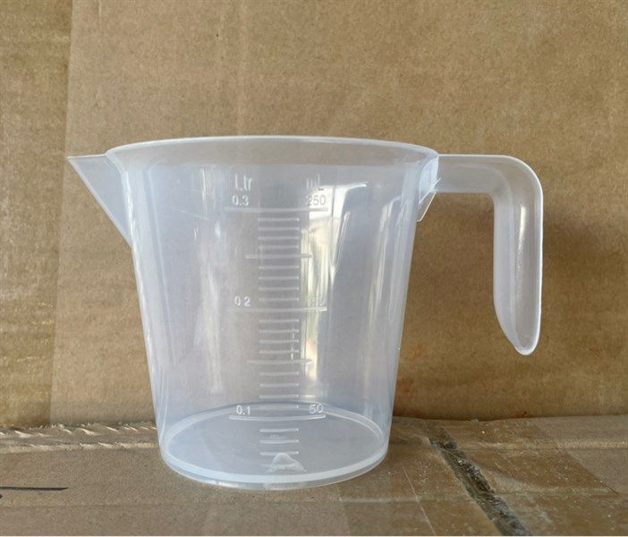 Ca Nhựa 250ml – B&B Supplier