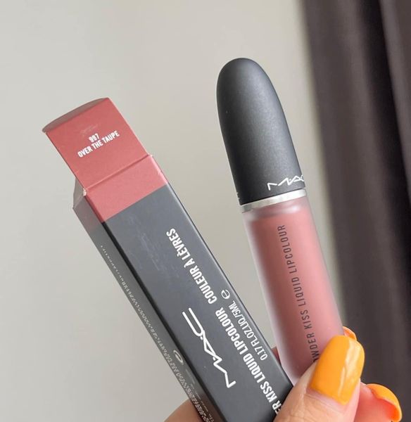 MAC - Son Kem MAC Powder Kiss Lipcolour #997 (Ko tđ)[KTD] MAC - Son Kem ...