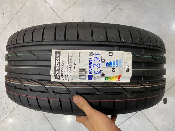 Lốp xe Bridgestone 245/40R18 RUNFLAT POTENZA S001 POLAND