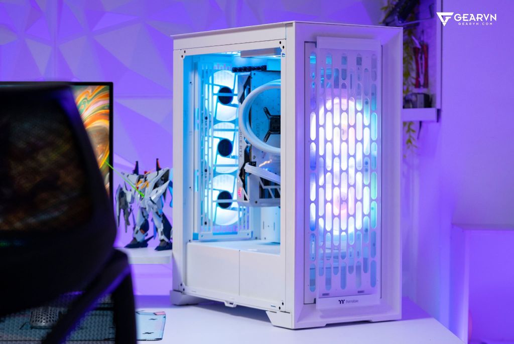 GVNxThermaltake PROJECT VERTICAL (Intel i7-14700K/ RTX 4070 Ti Super) – GEARVN.COM