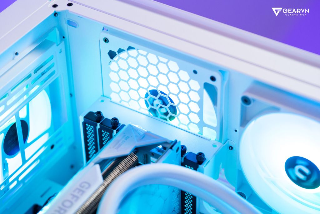 GVNxThermaltake PROJECT VERTICAL (Intel i7-14700K/ RTX 4070 Ti Super) – GEARVN.COM