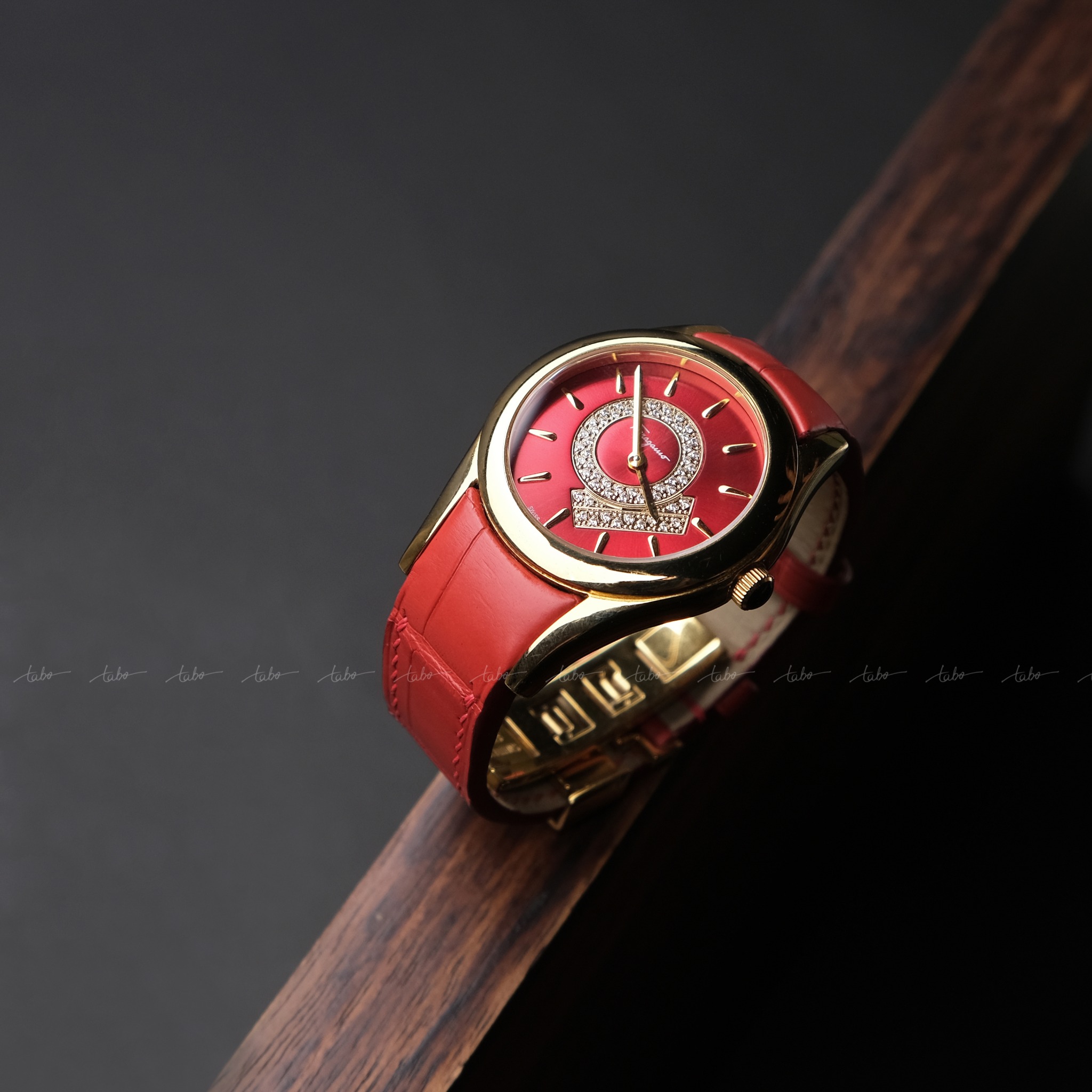 Salvatore Ferragamo MS04 – TABO LEATHER