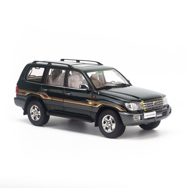 Mô hình xe Toyota Land Cruiser LC100 1:18 FAW – Cửa hàng Toyzone