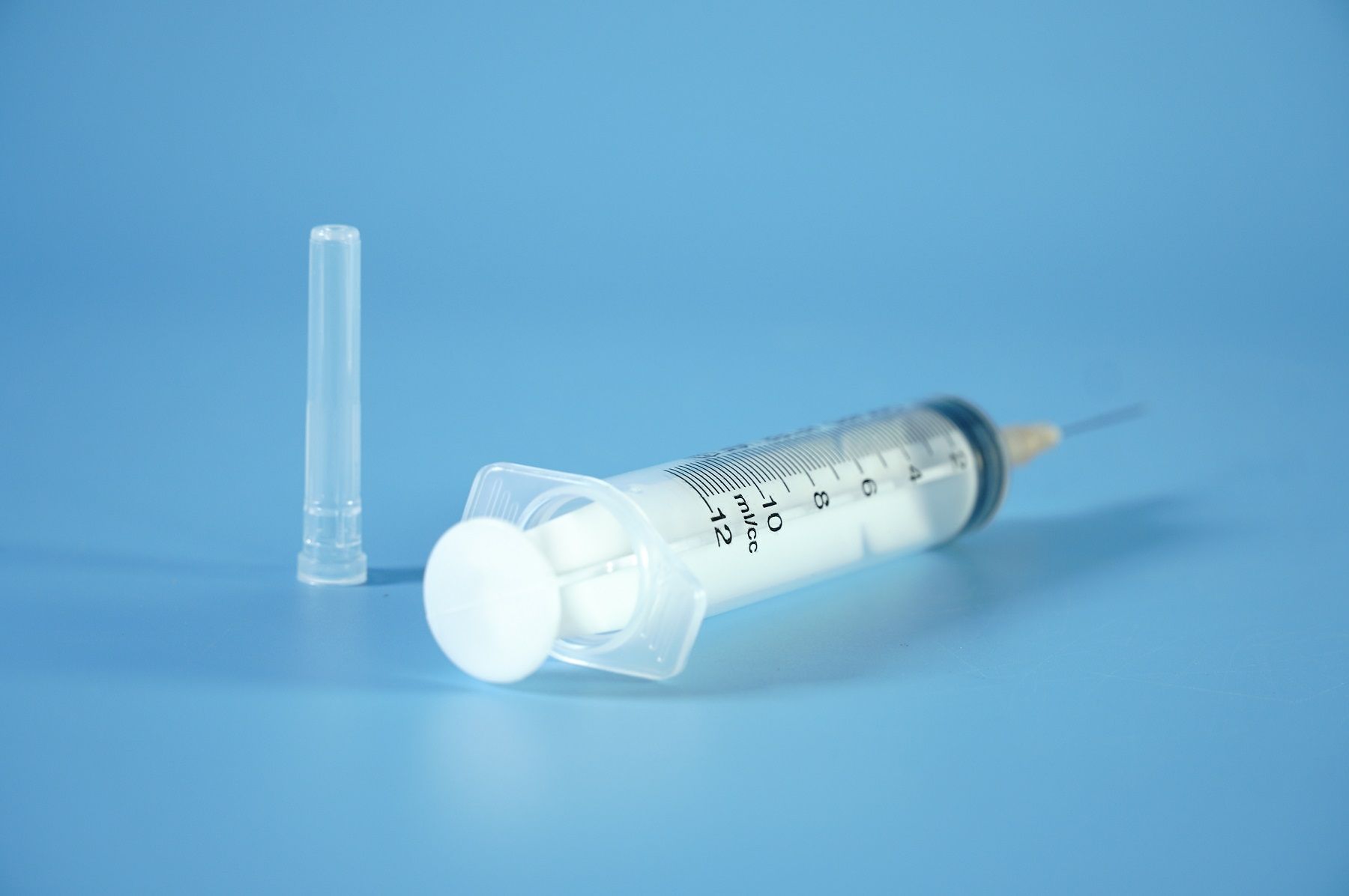 Bơm tiêm y tế 1cc,3cc,5cc,10cc,20cc,50cc VINAHANKOOK các cỡ - Tùy chọn - RARMED