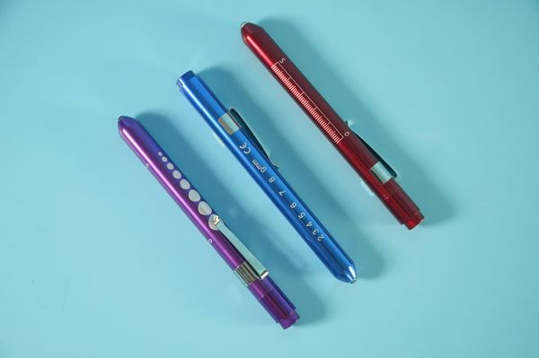 Đèn bút khám y tế GREETMED đèn khám tai mũi họng cầm tay ánh sáng vàng ...