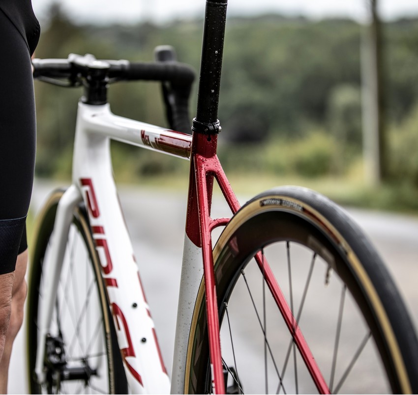 Xe đạp RIDLEY HELIUM DISC RIVAL ETAP AXSXe đạp RIDLEY HELIUM DISC RIVAL ...