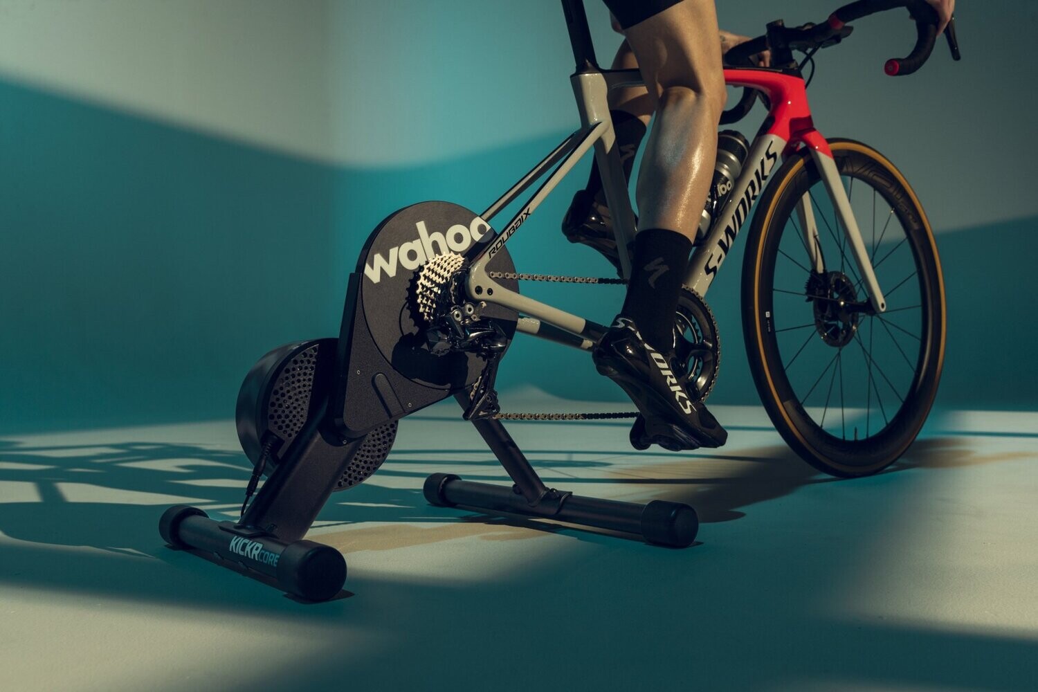 Thiết Bị Tập Luyện Đạp Xe WAHOO KICKR Core – Power TrainerThiết Bị Tập ...