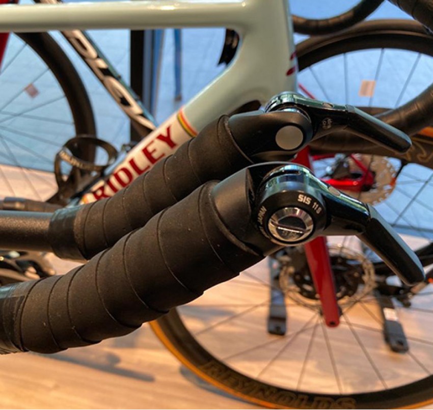 Xe đạp RIDLEY DEAN TIME-TRIAL 105Xe đạp RIDLEY DEAN TIME-TRIAL 105 ...