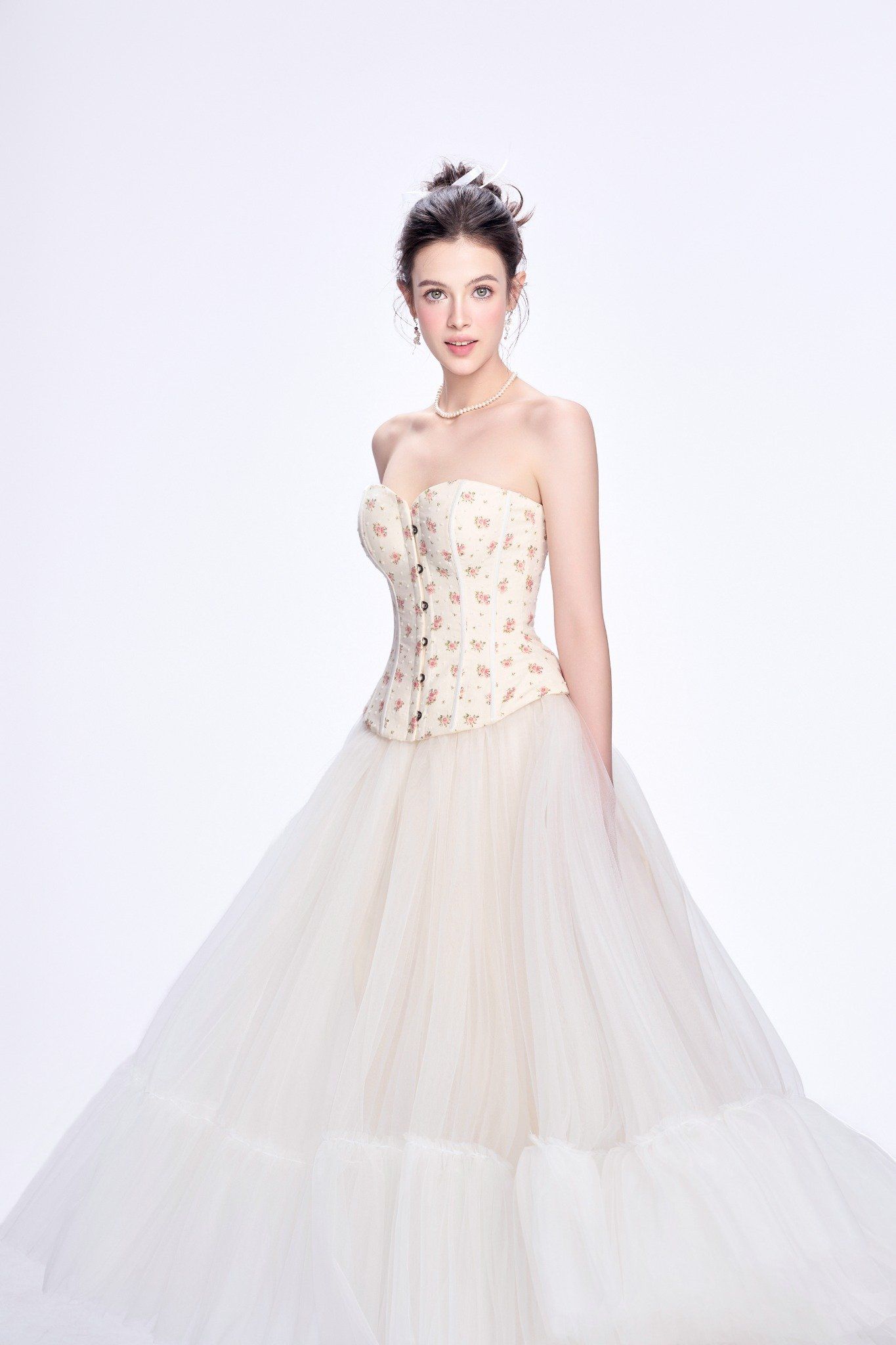 Bel Ange - Chân váy màu trắng siêu bồng Meli – BEL ANGE