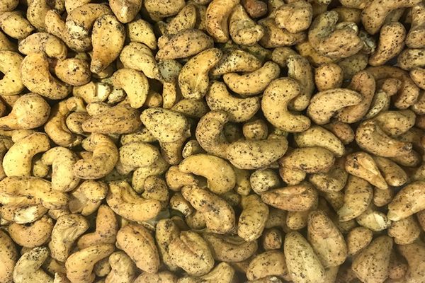 Organic Roasted & Salted Whole Kernels With Pepper – bioasien