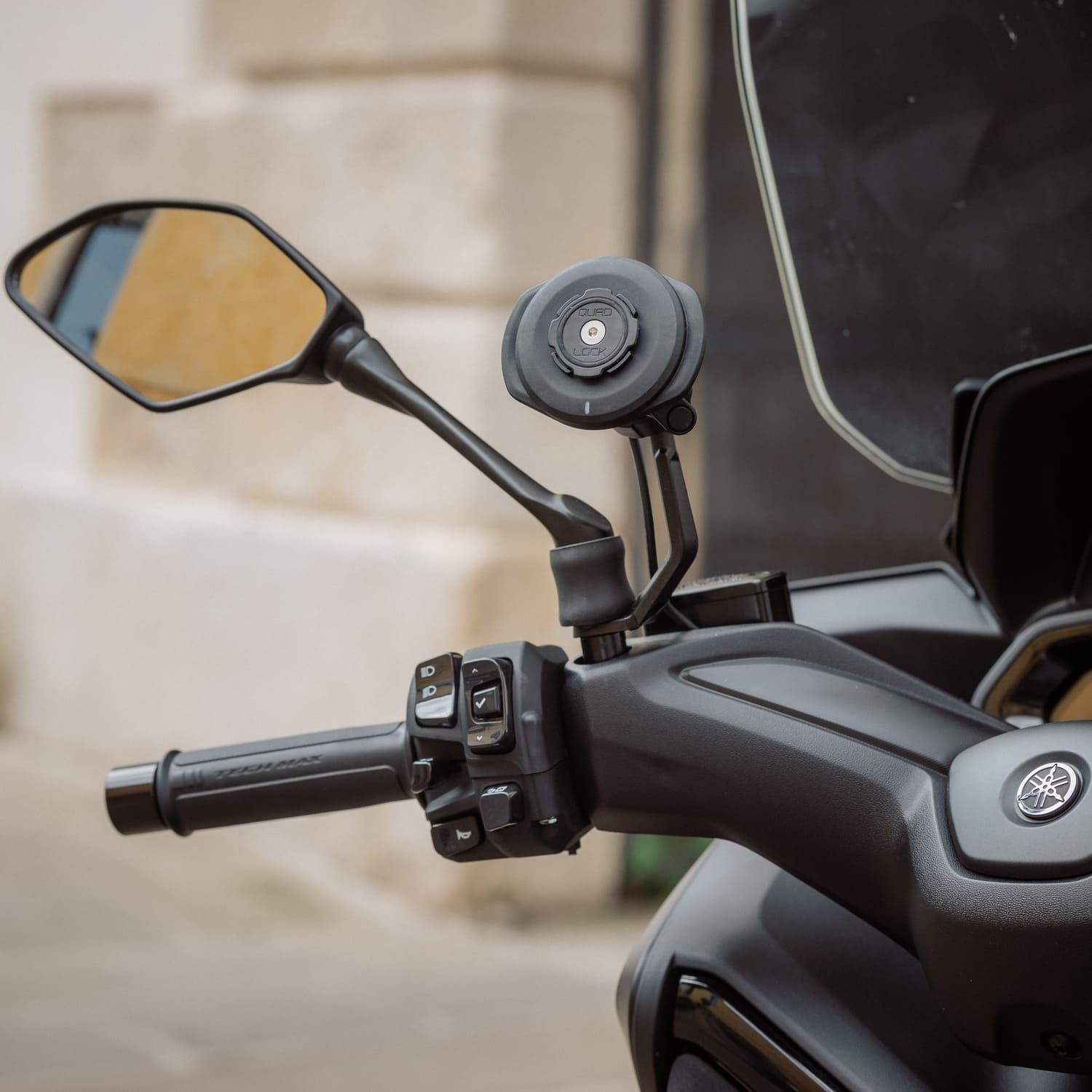 QuadLock Mirror Stem Mount - QUAD LOCK