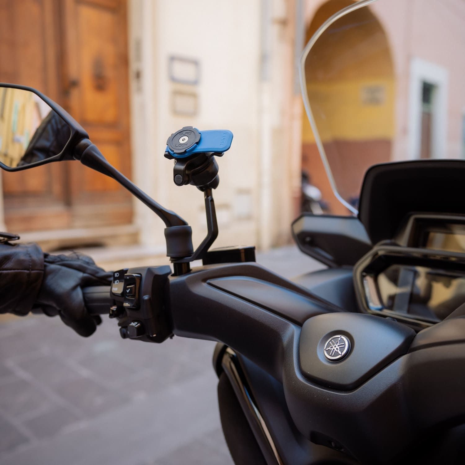 QuadLock Mirror Stem Mount - QUAD LOCK