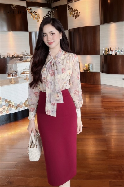 RED SKIRT – Camellia