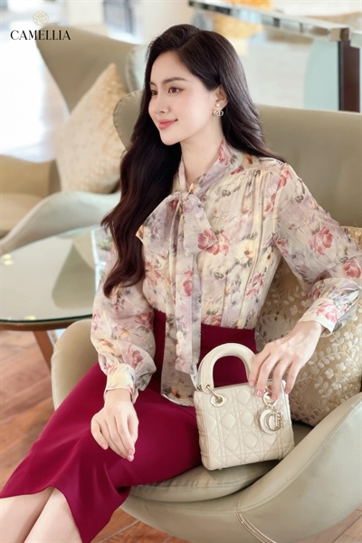 RED SKIRT – Camellia