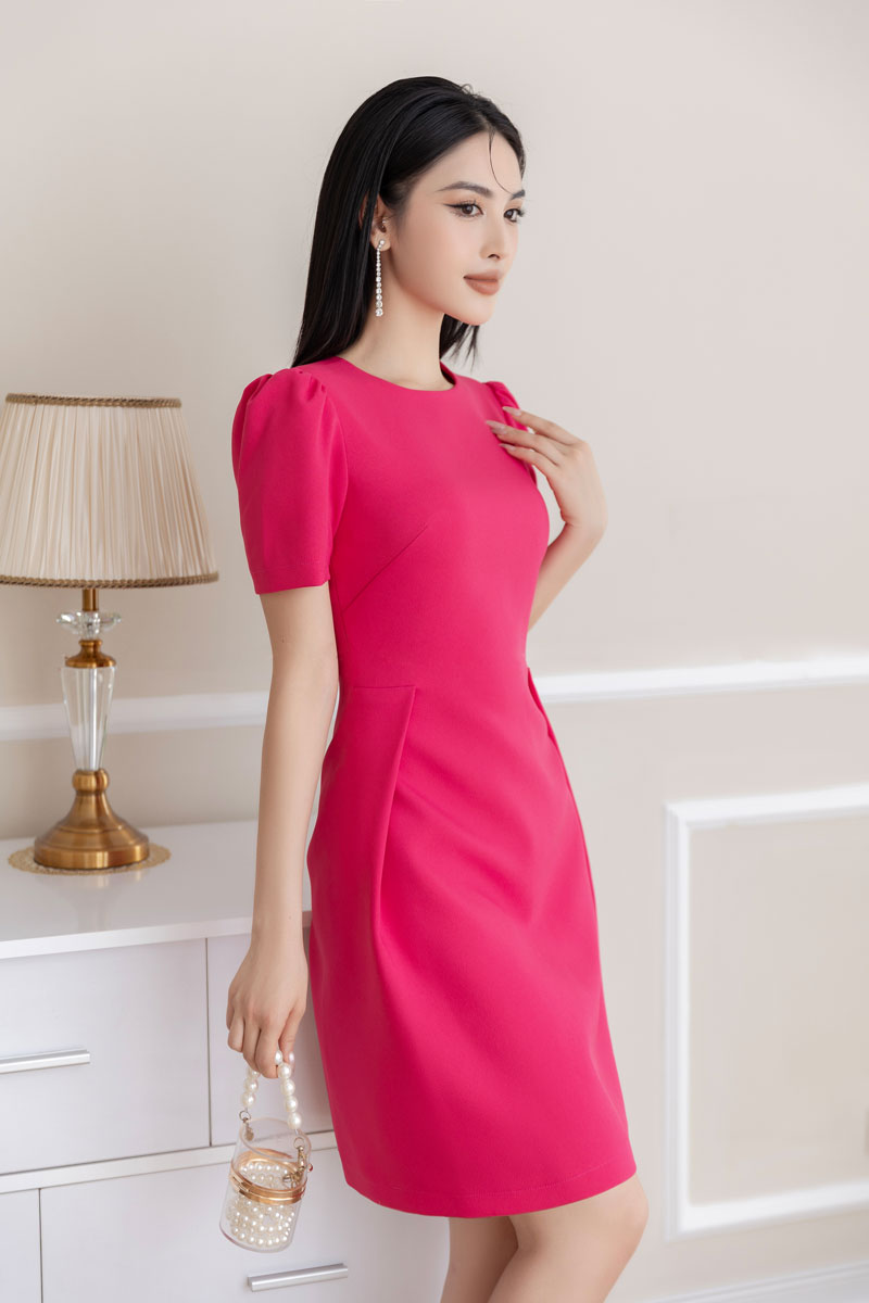 Magenta Dress- Sự Thanh Lịch Và Đẳng Cấp Trong Sự Đơn Giản – Camellia