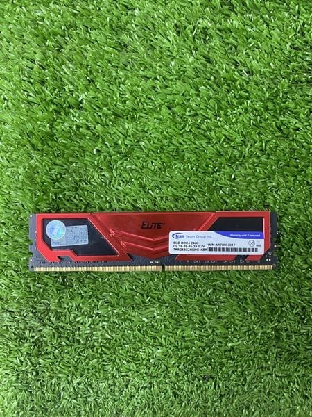 RAM R4-8GB Team Elite 2400