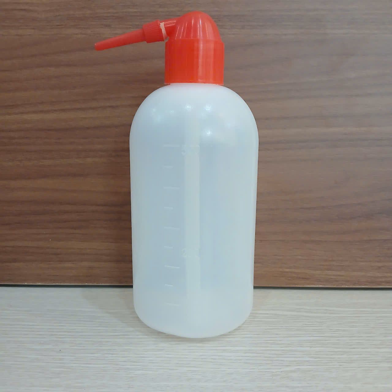 Bình xịt tia nước 500ml– anducstb