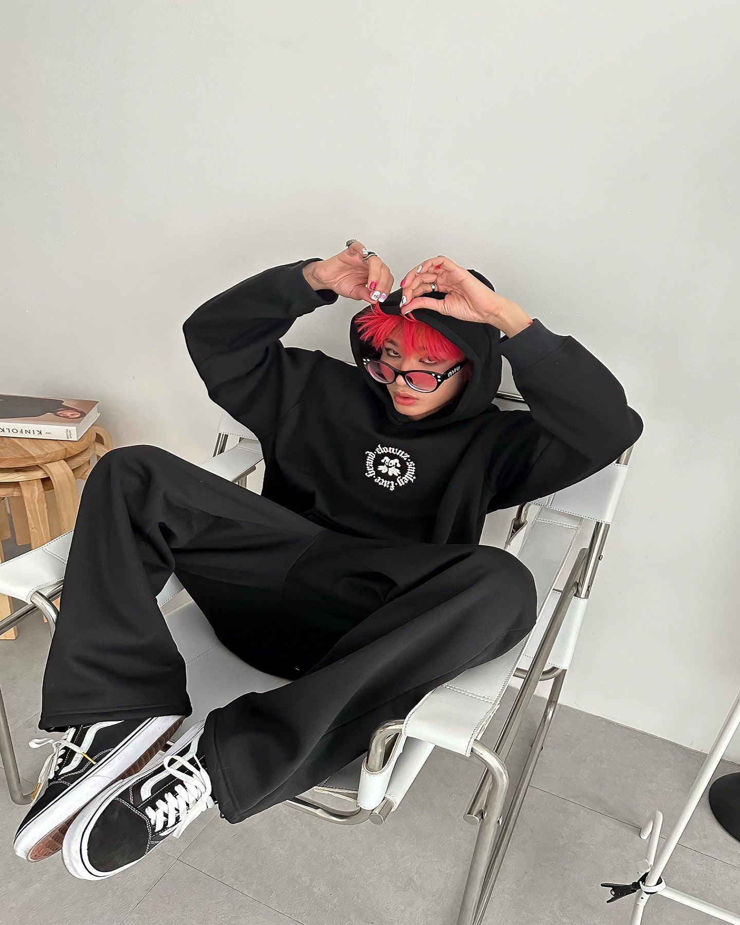 SMILEY FACE HOODIE – NINEBLUES