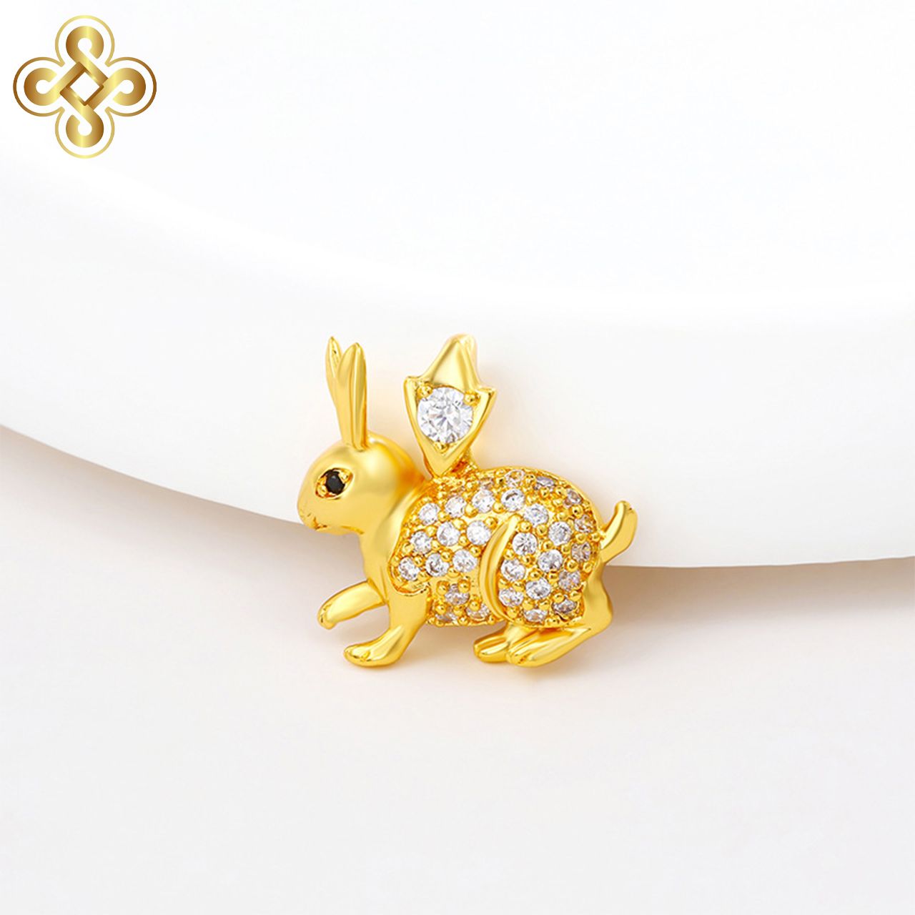 จี้รูปกระต่ายราศีเคลือบทอง – Mango Amulet