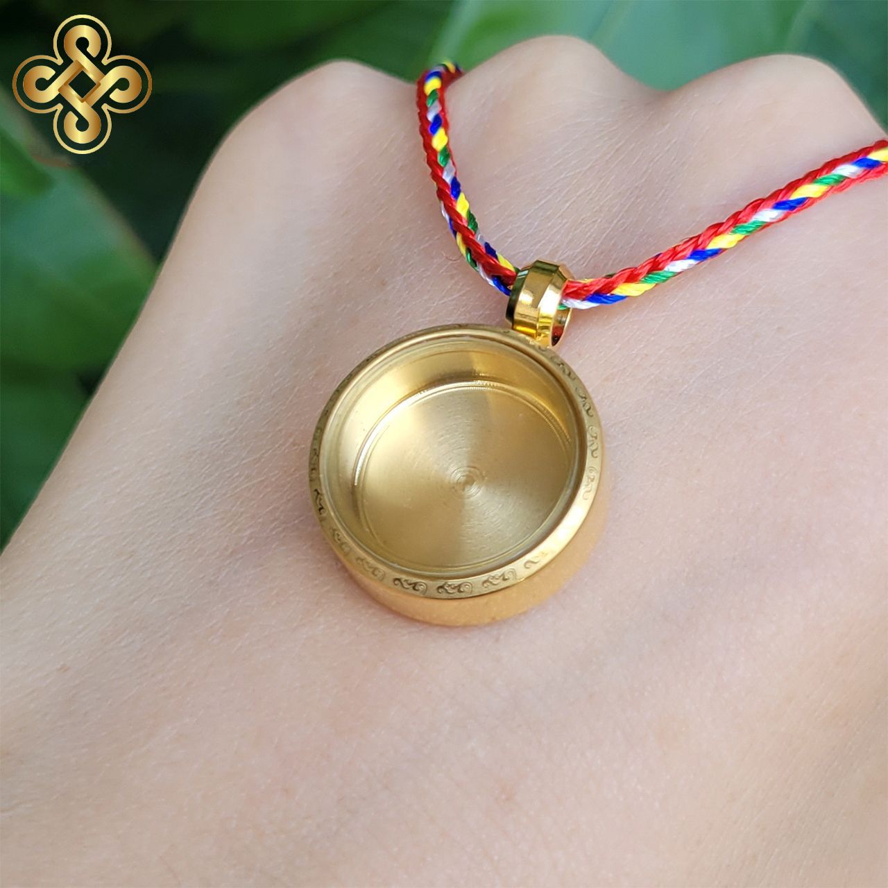 สร้อยคอจี้เพชร – Mango Amulet