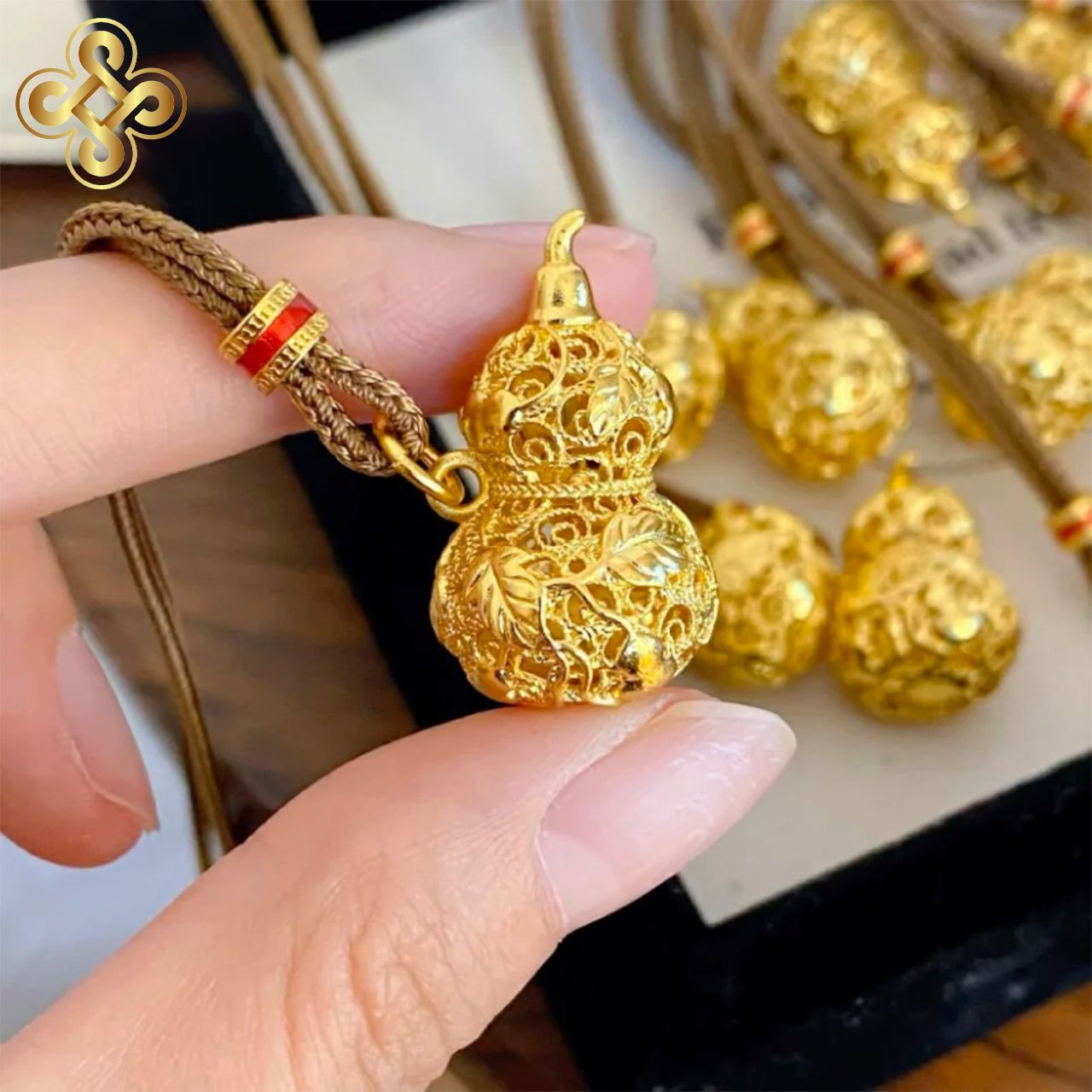 จี้ฟู่ลู่คู่ – Mango Amulet