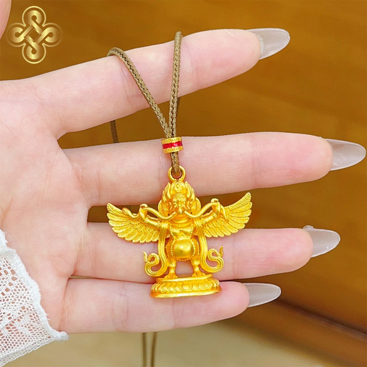 สร้อยคอจี้ต้าเผิงโบราณและนกปีกทอง – Mango Amulet