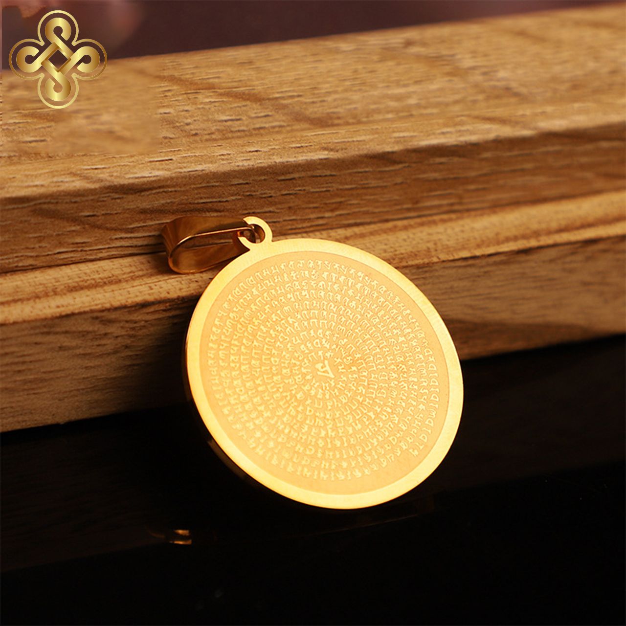 จี้มนต์ศุรังคามะ – Mango Amulet