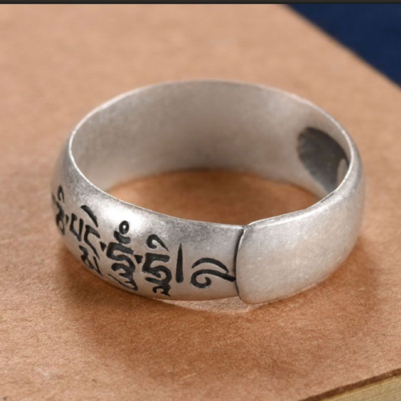 แหวนสะกดคำ 6 คำ – Mango Amulet