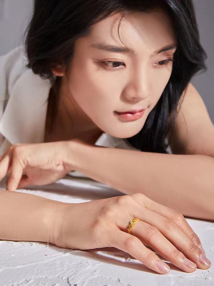 แหวนเหรียญอธิษฐาน – Mango Amulet