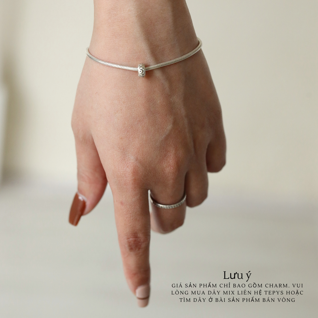 Charm Hoa Văn Xoắn