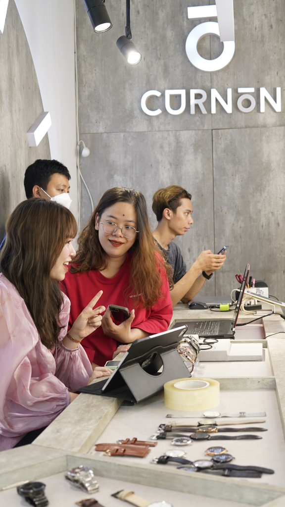 SK x CURNON – STREAMKREW