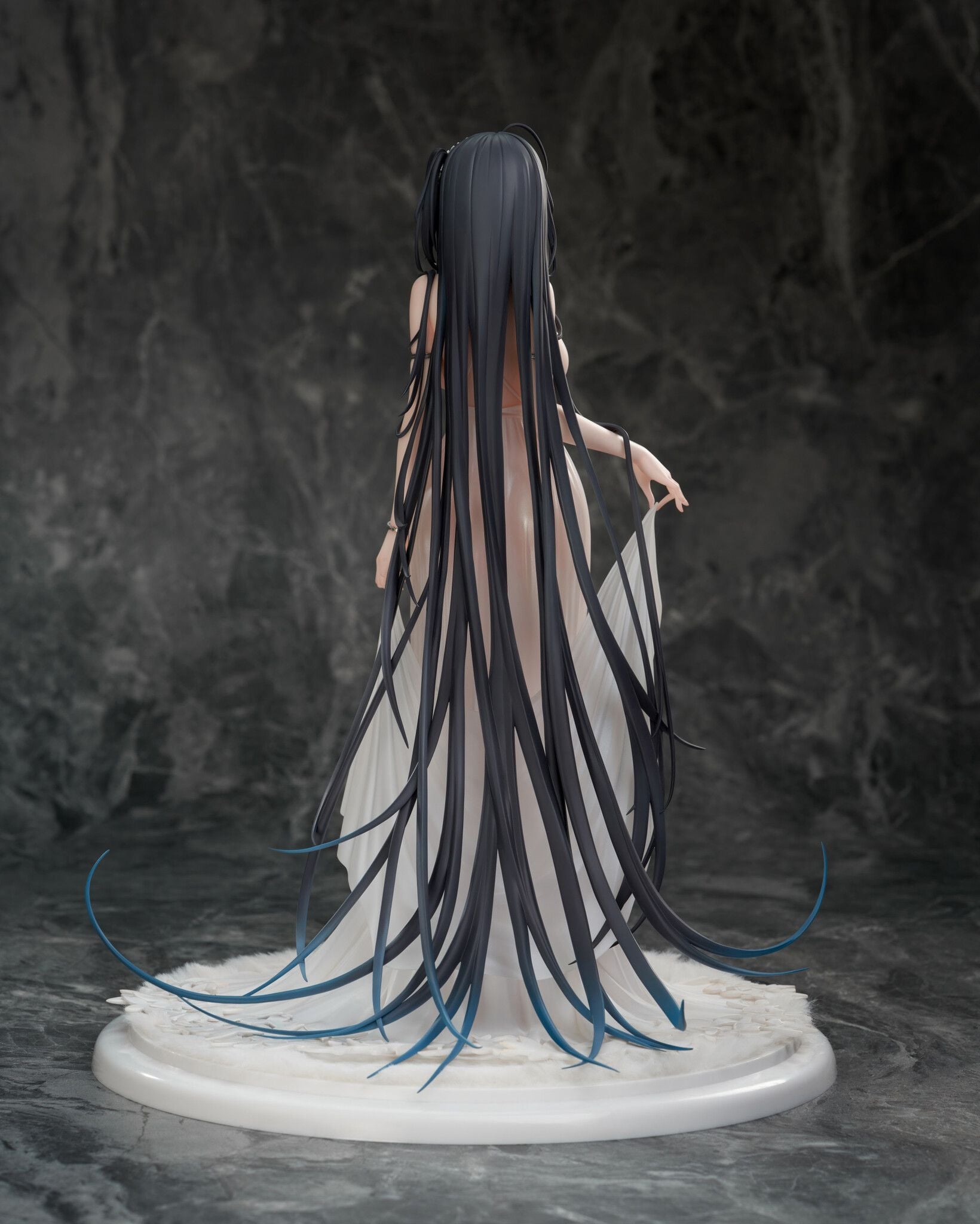 Azur Lane Taihou Temptation on the Sea Breeze Ver. 1/6 (AniGame ...