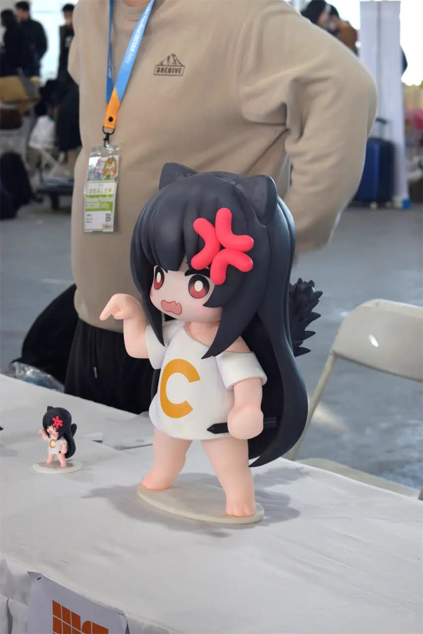 Original OMAHA x Mizhi Gongfang: C-chan Cat Girl Stamp Series – Naisu Toys