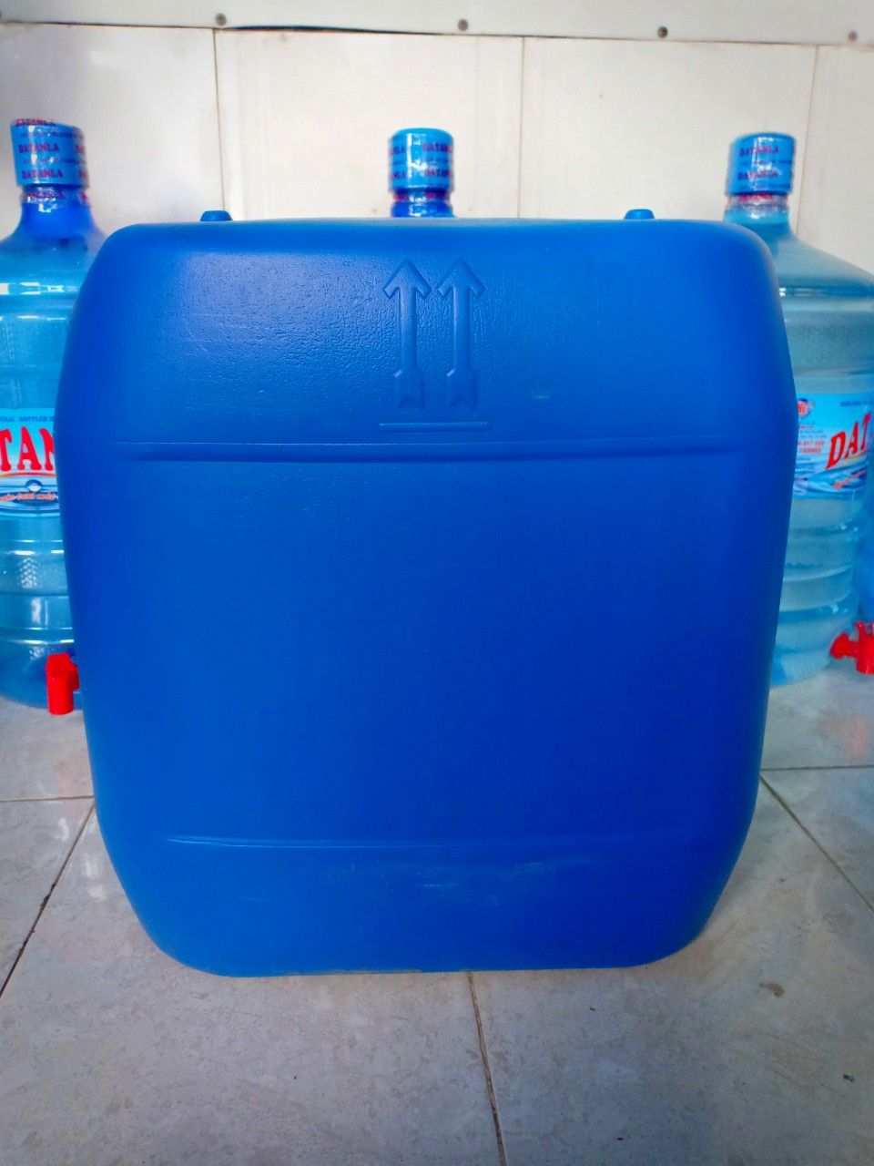 Hóa chất xử lý nước/ nước tẩy hồ bơi Javel 12% Natri Hypochlorite ...