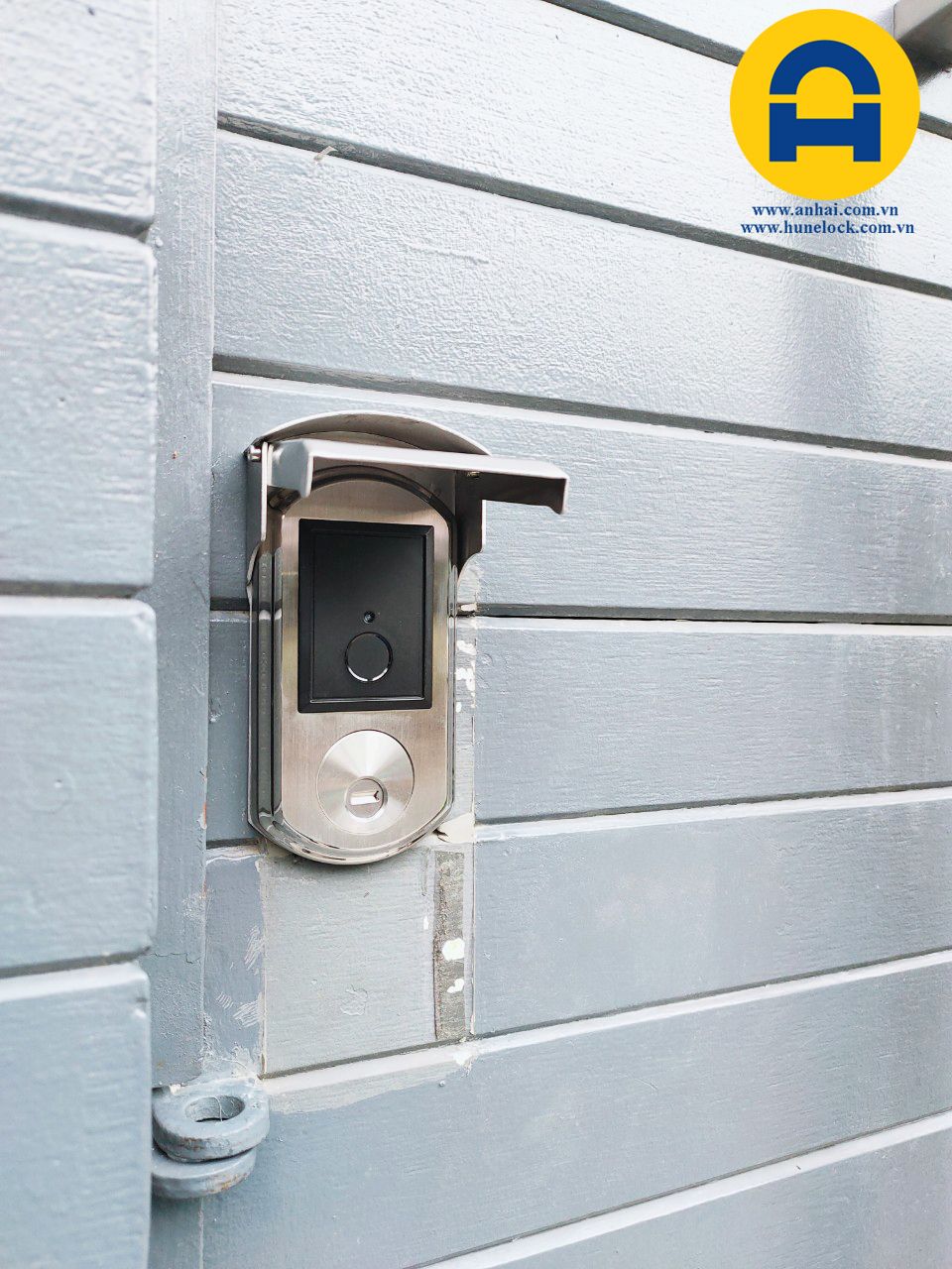 An Hải Cung Cấp Khóa Ngay Từ Cổng